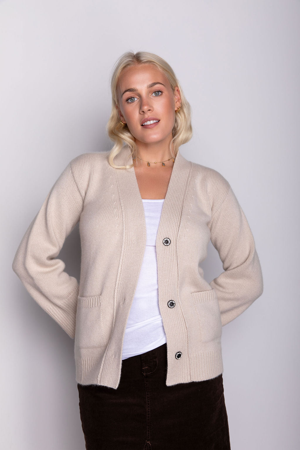The Isabella Cardigan – CAZ Studio